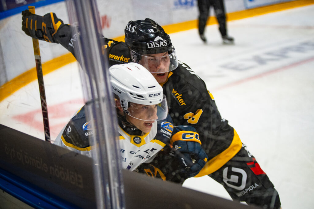 Ice hockey in Rovaniemi