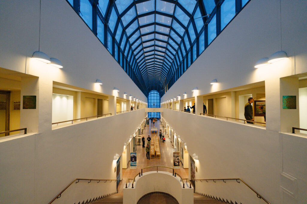 THE ARKTIKUM, to learn more about the Arctic